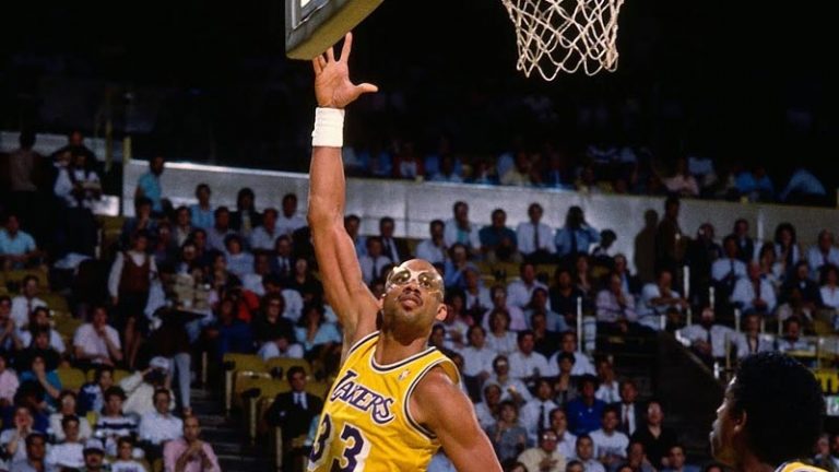What Does Mvp Mean In Basketball? - Metro League