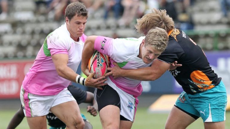 How to Stiff Arm in Rugby: A Guide to Effective Rugby Ball Carrying ...