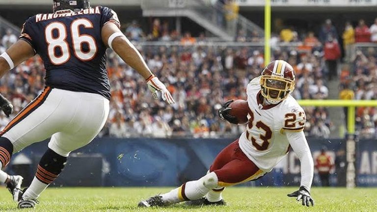 What Is An Interception In American Football? - Metro League