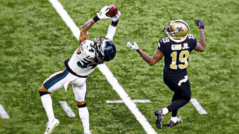 What Is An Interception In American Football? - Metro League