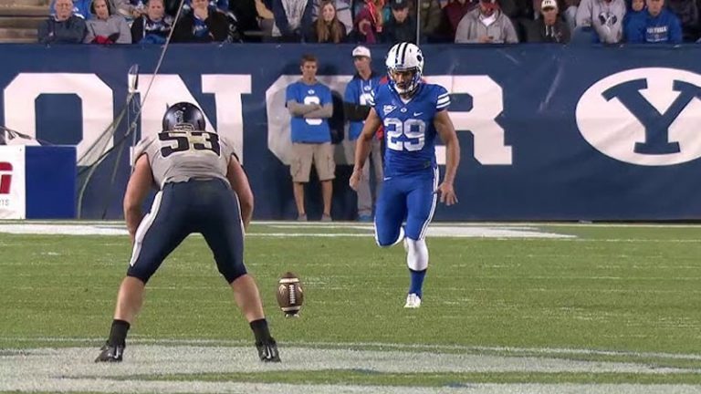 What Is a Squib Kick in American Football? -The Basics of Kickoffs - Metro League