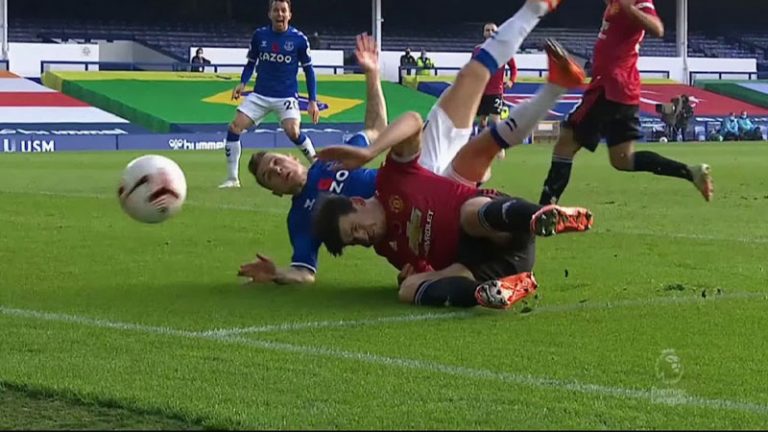 What Is The Tackle Box In Football? - Metro League