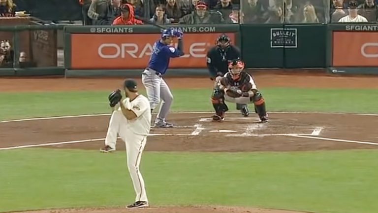 Why Left Handed Pitchers Are Better In Baseball? - Metro League