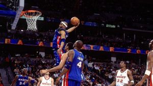 What Is An Alley Oop In Basketball? [A Spectacular Display of Teamwork ...