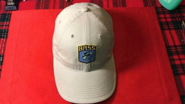 How To Fix A Wrinkled Baseball Cap? - Metro League