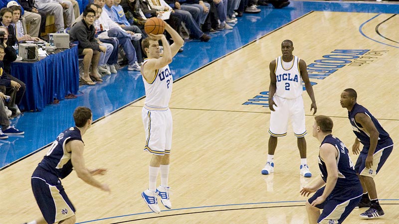 Can You Roll The Ball In Basketball? - Metro League