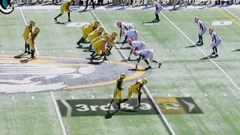 College Vs Nfl Hash Marks - Metro League