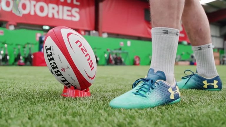 How Is Field Goal Distance Calculated In Rugby? - Metro League