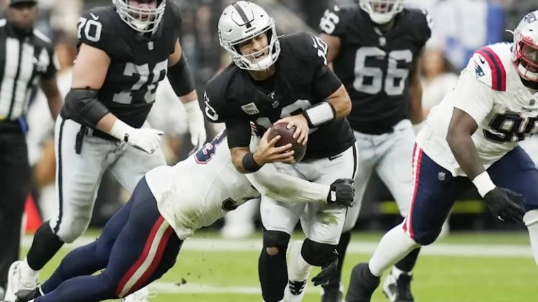 What Is FS in American Football? -Free Safety, Responsibilities - Metro ...