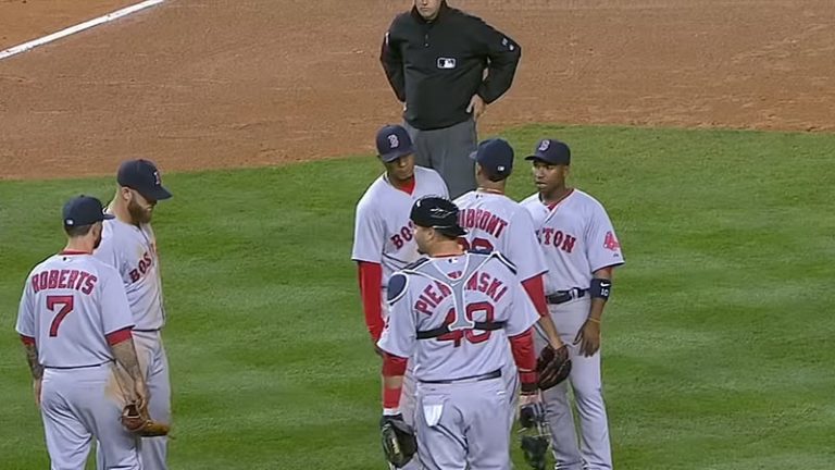 How Many Challenges Are Allowed In Baseball? - Metro League