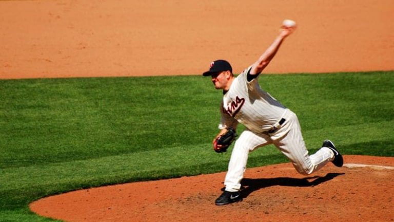 How To Recognize Baseball Pitches? - Metro League