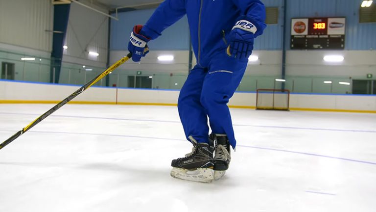 How To Stop In Hockey Skates? - Metro League