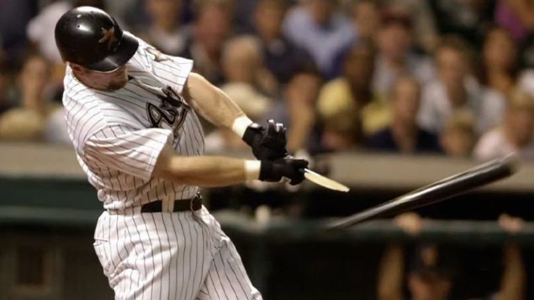 How To Twirl A Baseball Bat? - Metro League