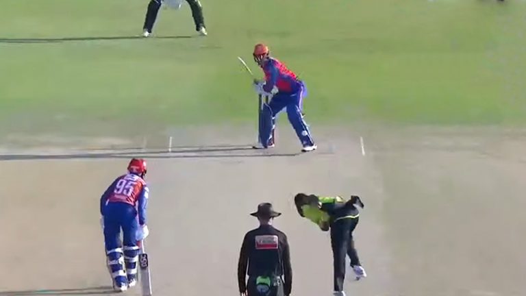 How Many Overs Can A Bowler Bowl In T20? - Metro League