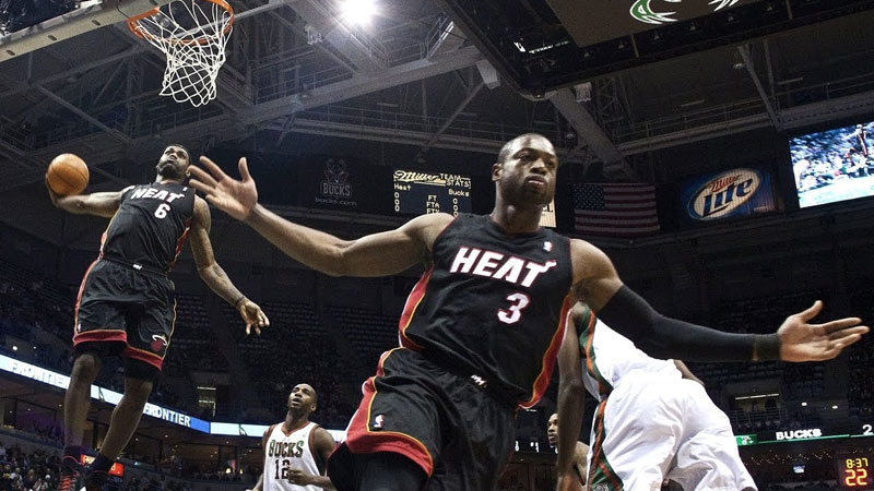 What Is An Alley Oop In Basketball? - Metro League