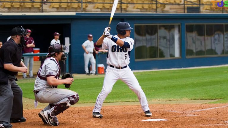 Why Are Corner 3s Easier In Baseball? - Metro League