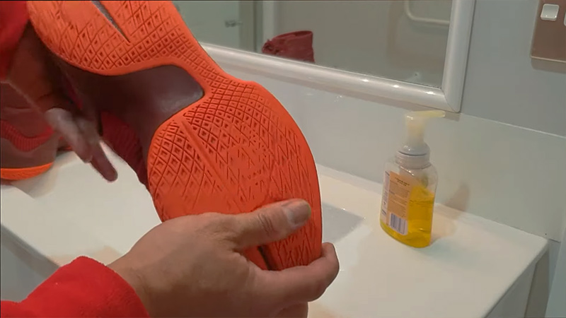 How To Add More Grip To Basketball Shoes? - Metro League