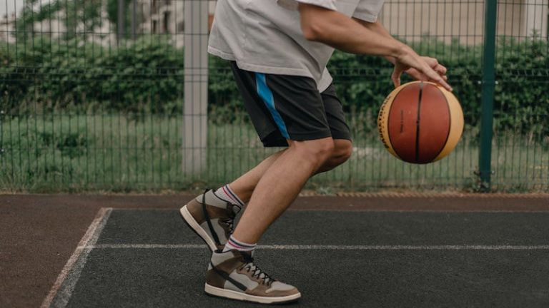 How To Beat A Trap In Basketball? - Metro League