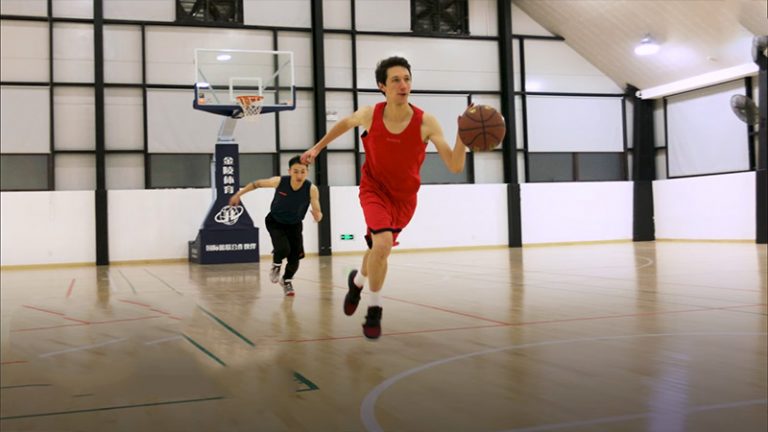 What Is A Fast Break In Basketball? Exploring The Art Of Speed - Metro ...