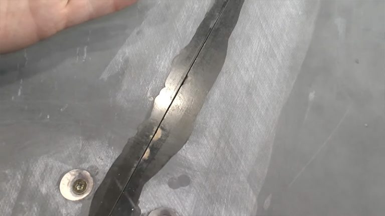 What To Use To Fill In Seams On Pool Table? - Metro League