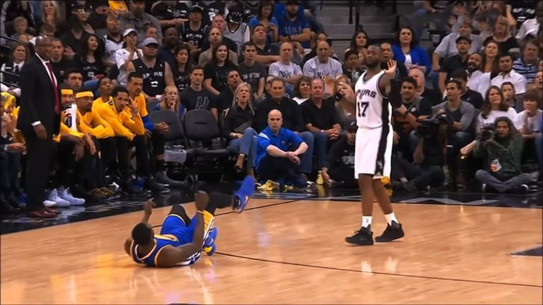 What Is A Flop In Basketball? - Metro League