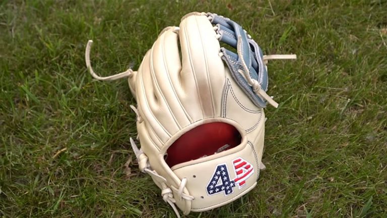 Why Are Mlb Players Wearing 44 ? - Metro League