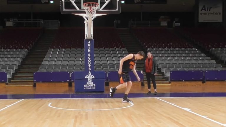 How To Strengthen Knees For Basketball? - Metro League