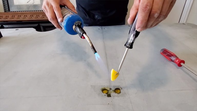 What Kind Of Wax To Use On Pool Table Slate? - Metro League