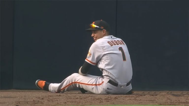 Why Do Baseball Players Wear Mittens? - Metro League