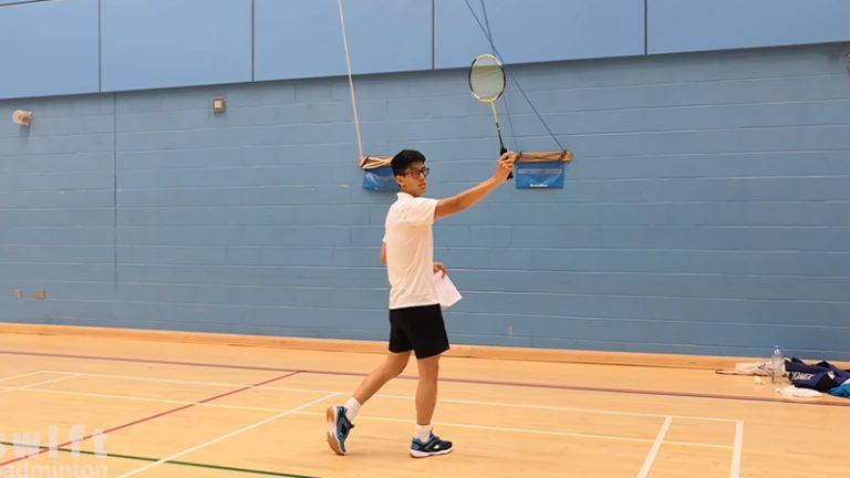 What Is A Backhand Smash In Badminton? - Metro League