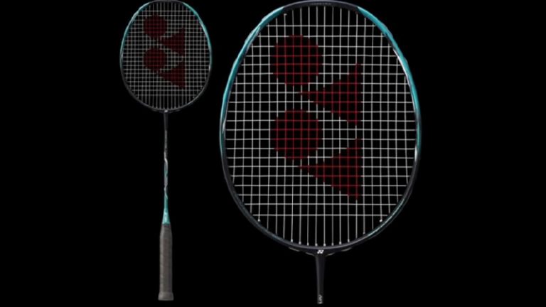 Why Badminton Rackets Are Hoop Shaped? - Metro League