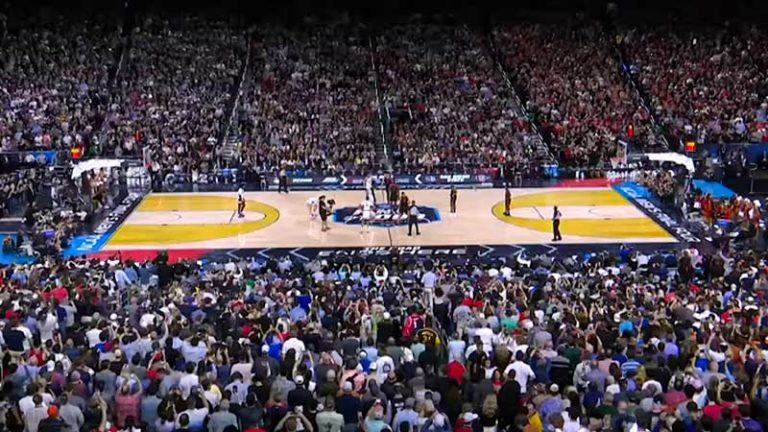 What Does Backcourt Mean In Basketball? - Metro League