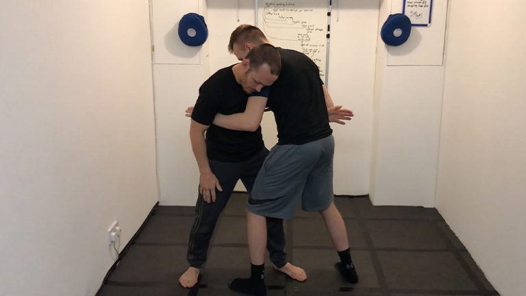 What Is Clinching In Boxing? - Metro League