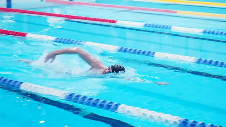 What Is A Crawl In Swimming - Metro League