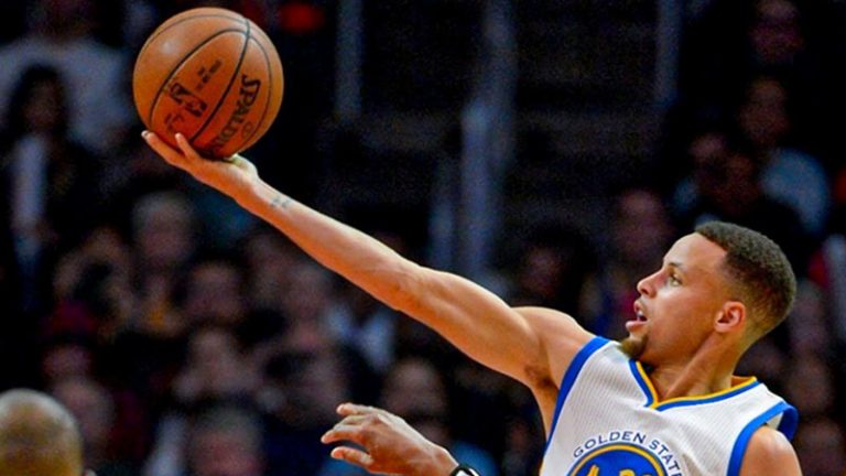 What Is a Layup in Basketball: A Fundamental Move Explained - Metro League