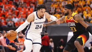 What Does Pg Mean In Basketball? - Metro League