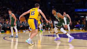 What Is Palming In Basketball - Metro League