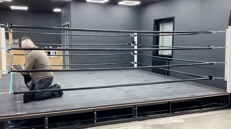 What Size Is A Professional Boxing Ring? - Metro League
