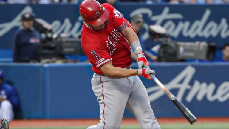 What Percent of MLB Players Bat Left Handed? - Metro League