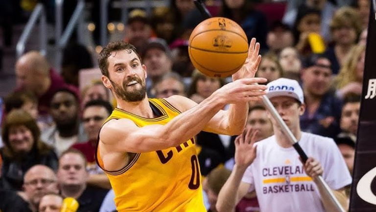 What Is Goaltending in Basketball? - Metro League