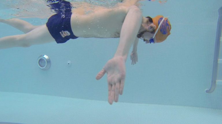 What Is Sculling In Swimming - Metro League