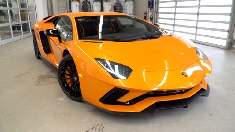 Do Lamborghinis Have Back Seats? - Metro League