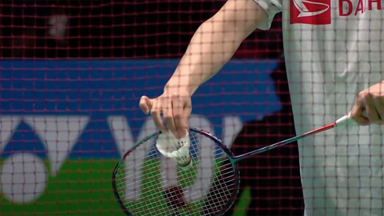 What Is A Side Serve In Badminton? - Metro League