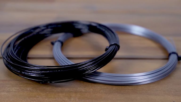 What Does Gauge Mean In Tennis Strings? - Metro League