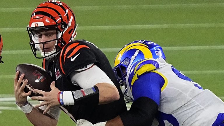 What Does Comb Mean In American Football? - Metro League