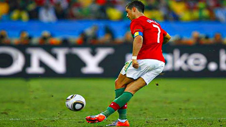 How Can I Pass Like Ronaldo: Unlocking the Art of Precision - Metro League
