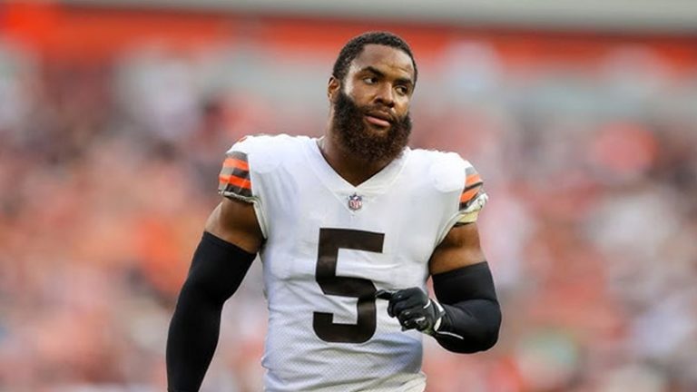 What Is a Will Linebacker: Understanding the Role - Metro League