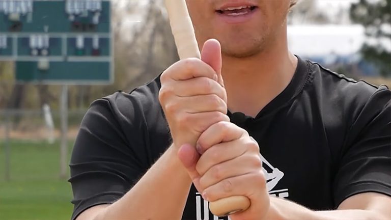 Why Do You Line Your Knuckles Up When Batting? - Metro League