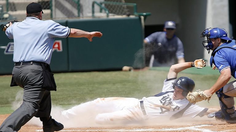 What is the Rule on Runner Interference in Baseball? - Metro League
