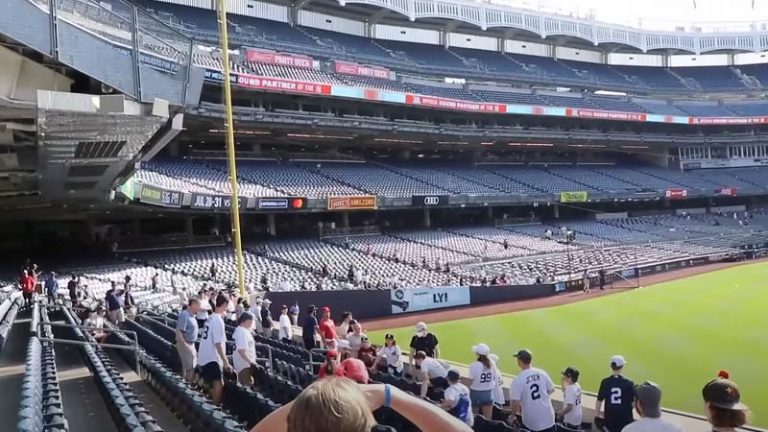 Game Day Glory: How Early Should You Get to a Baseball Game? - Metro League